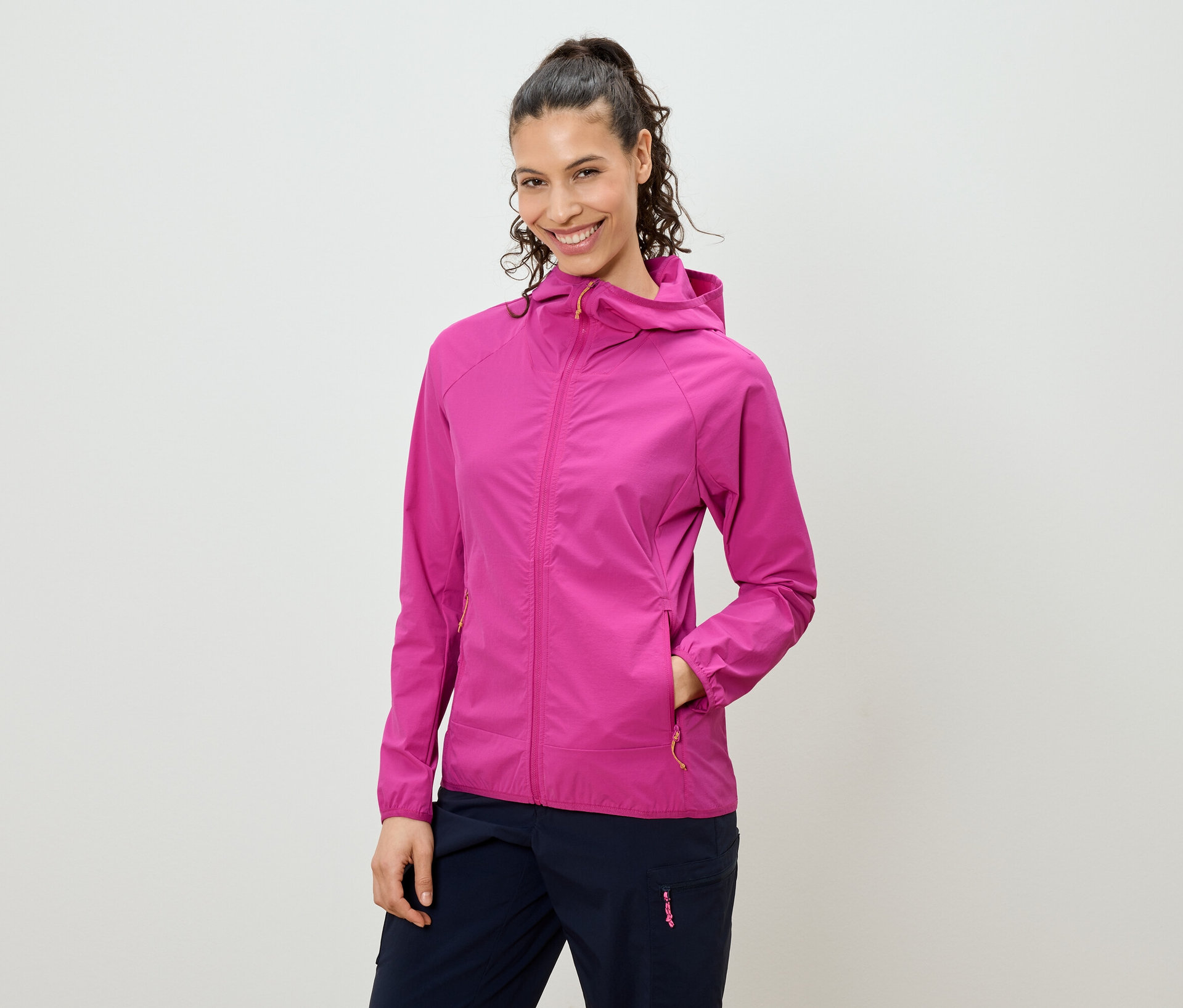 Stilvolle Tchibo Sportbekleidung Damen Sale Bild